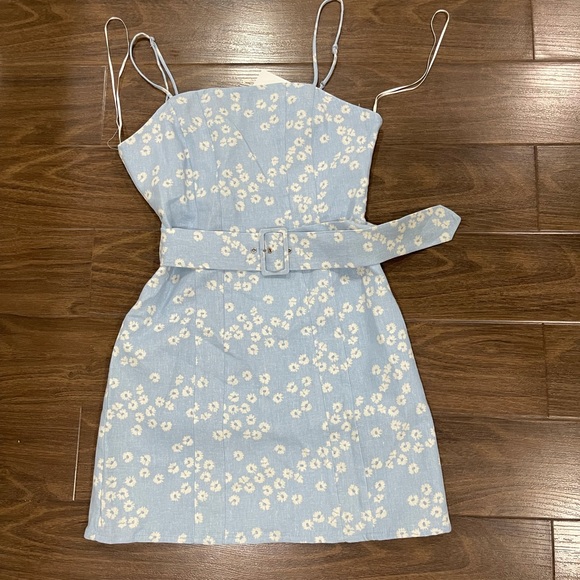 Zara | Dresses | Zara Blue Floral Blogger Dress | Poshmark